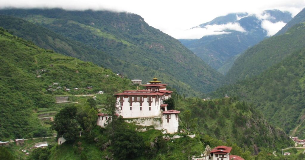 Punakha Dzong, the Palace of Great Bliss on the Heaped Jewel